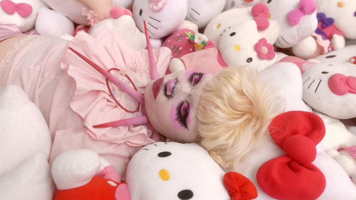 Jazmin Bean Releases Creepy Video For Hello Kitty — Kerrang! Jazmin Bean Releases Creepy Video For Hello Kitty — Kerrang!