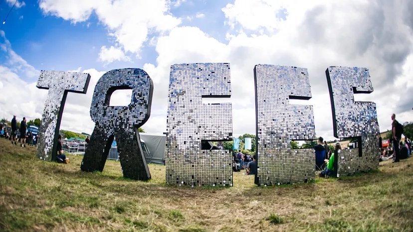 2000trees complete line-up with Don Broco, Frank Turner,… | Kerrang!