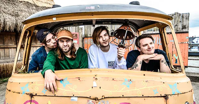 WSTR Stream New Single, Featherweight | Kerrang!