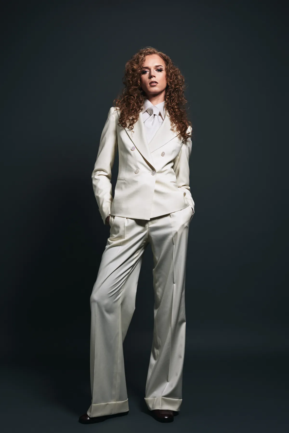 Purson Join Forces With Iconic British Fashion Brand Mr… | Kerrang!