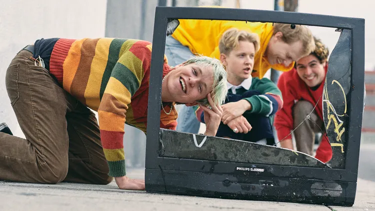 SWMRS Talk Positivity, Politics, and Being The Voice Of A… | Kerrang!