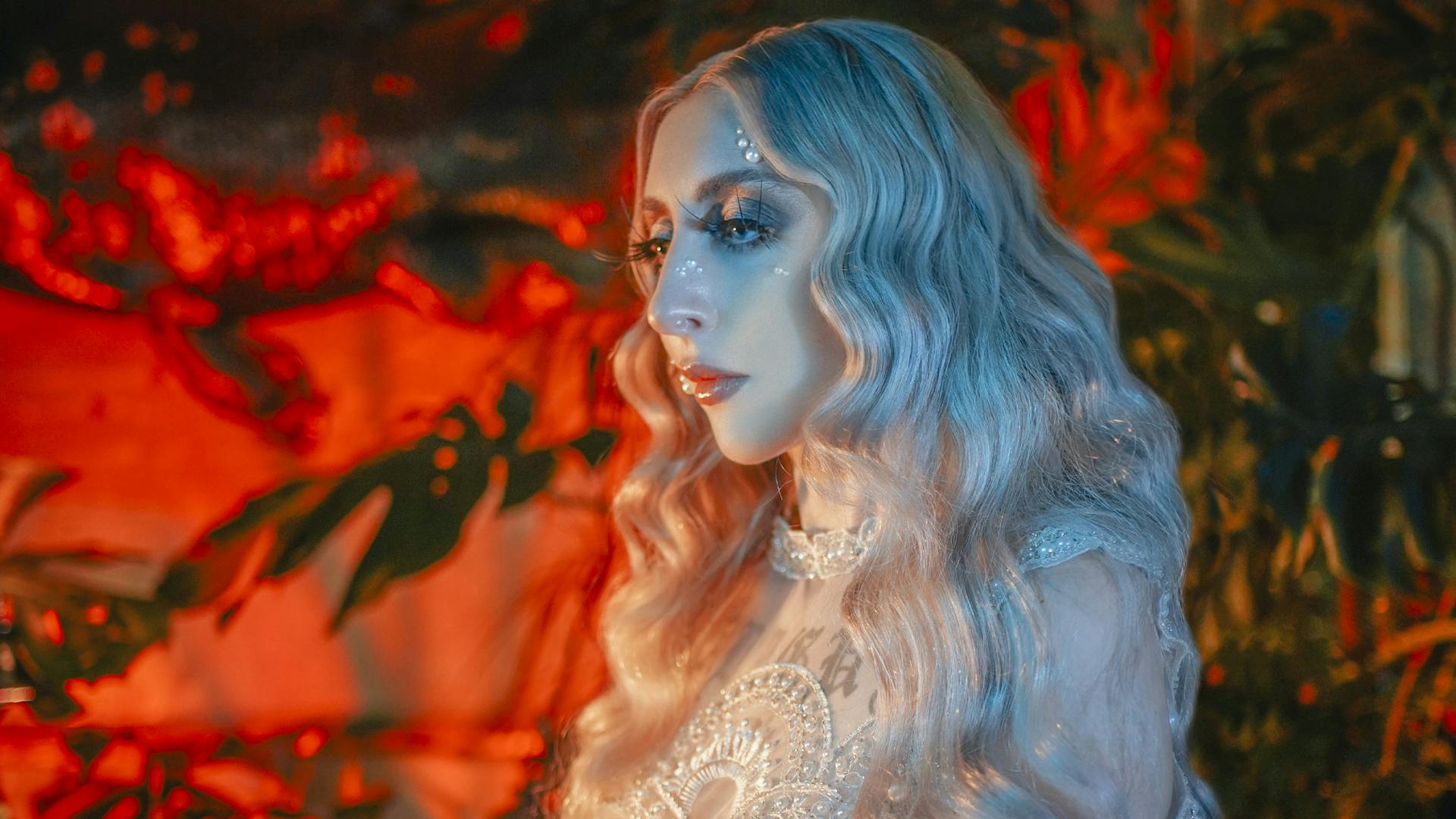 Kristin Hayter to retire this era of Lingua Ignota in 2023 | Kerrang! Kristin Hayter to retire this era of Lingua Ignota in 2023 | Kerrang!