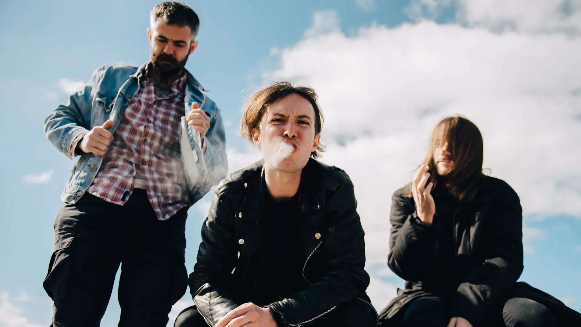 Why GLOO are the bright sparks Britrock needs right now | Kerrang!