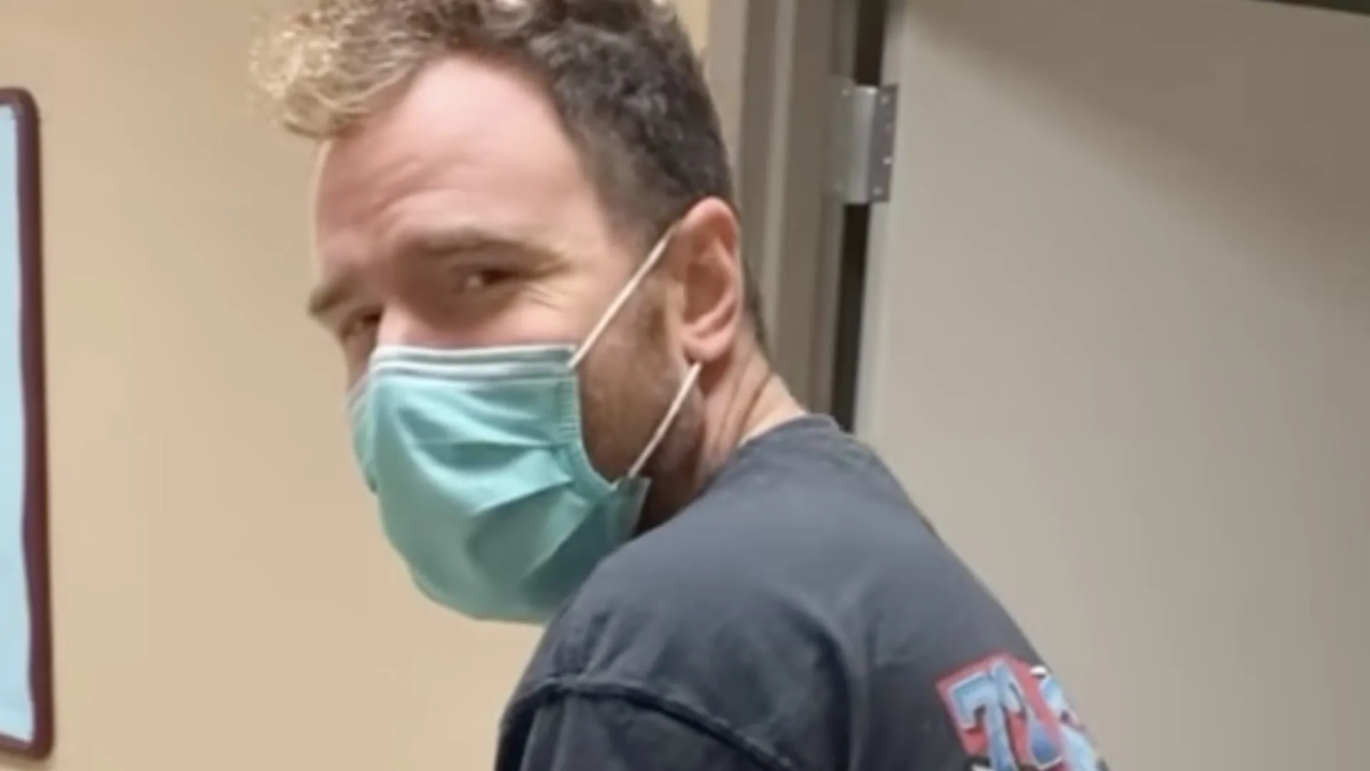 New Found Glory’s Chad Gilbert undergoes surgery to remove… | Kerrang!