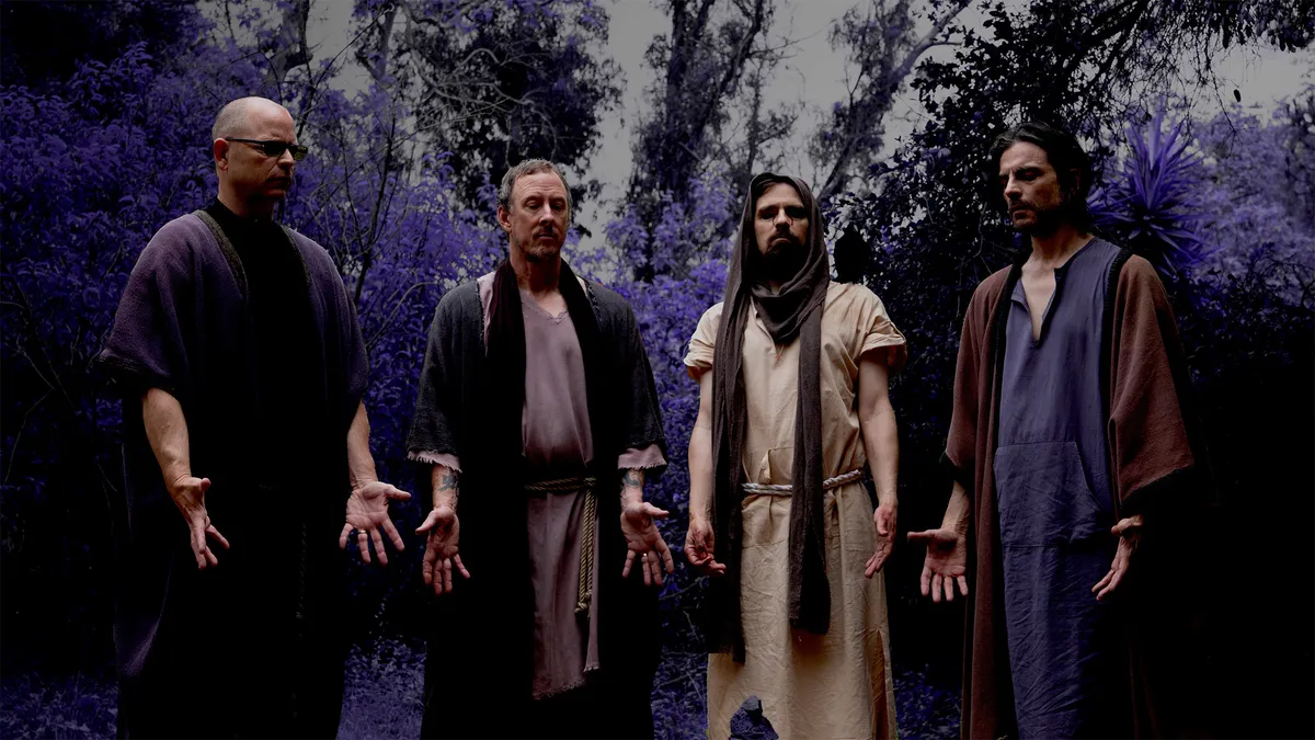 A deep dive into Weezer’s Buddy Holly music video | Kerrang!