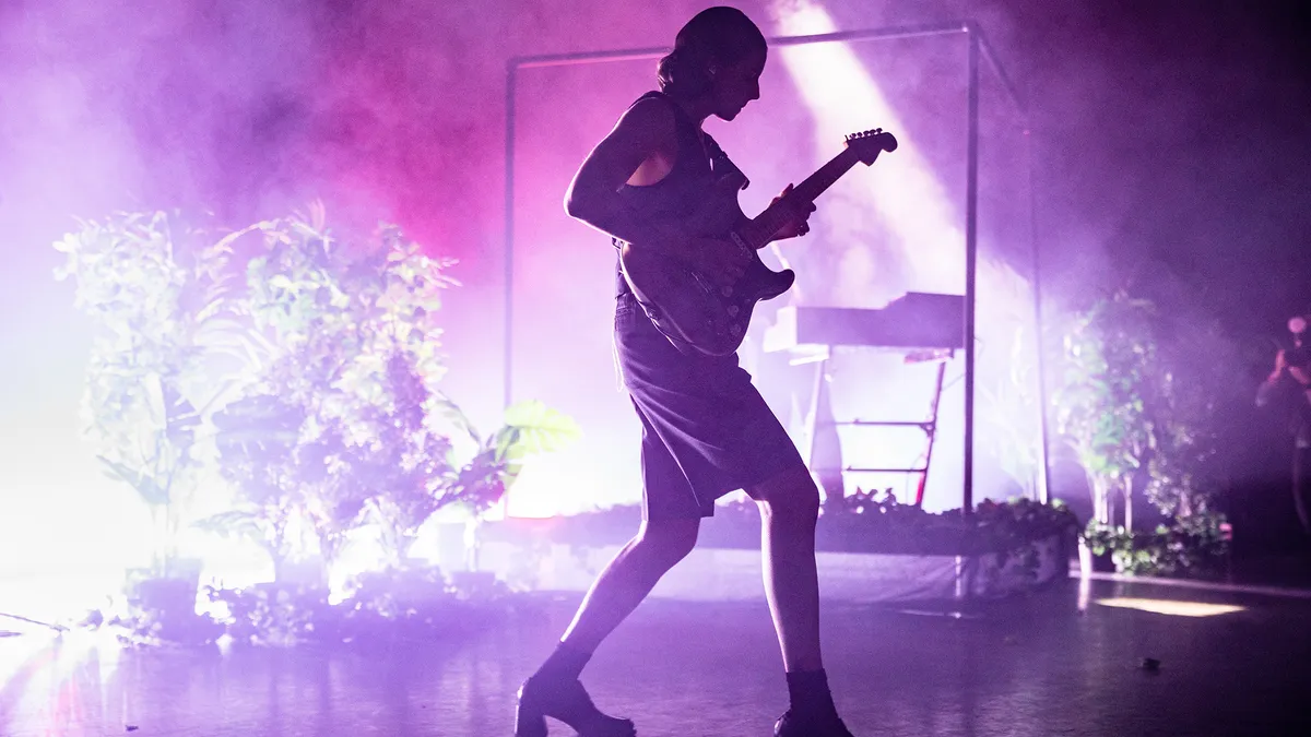 In pictures: PVRIS’ huge headline show in London | Kerrang!