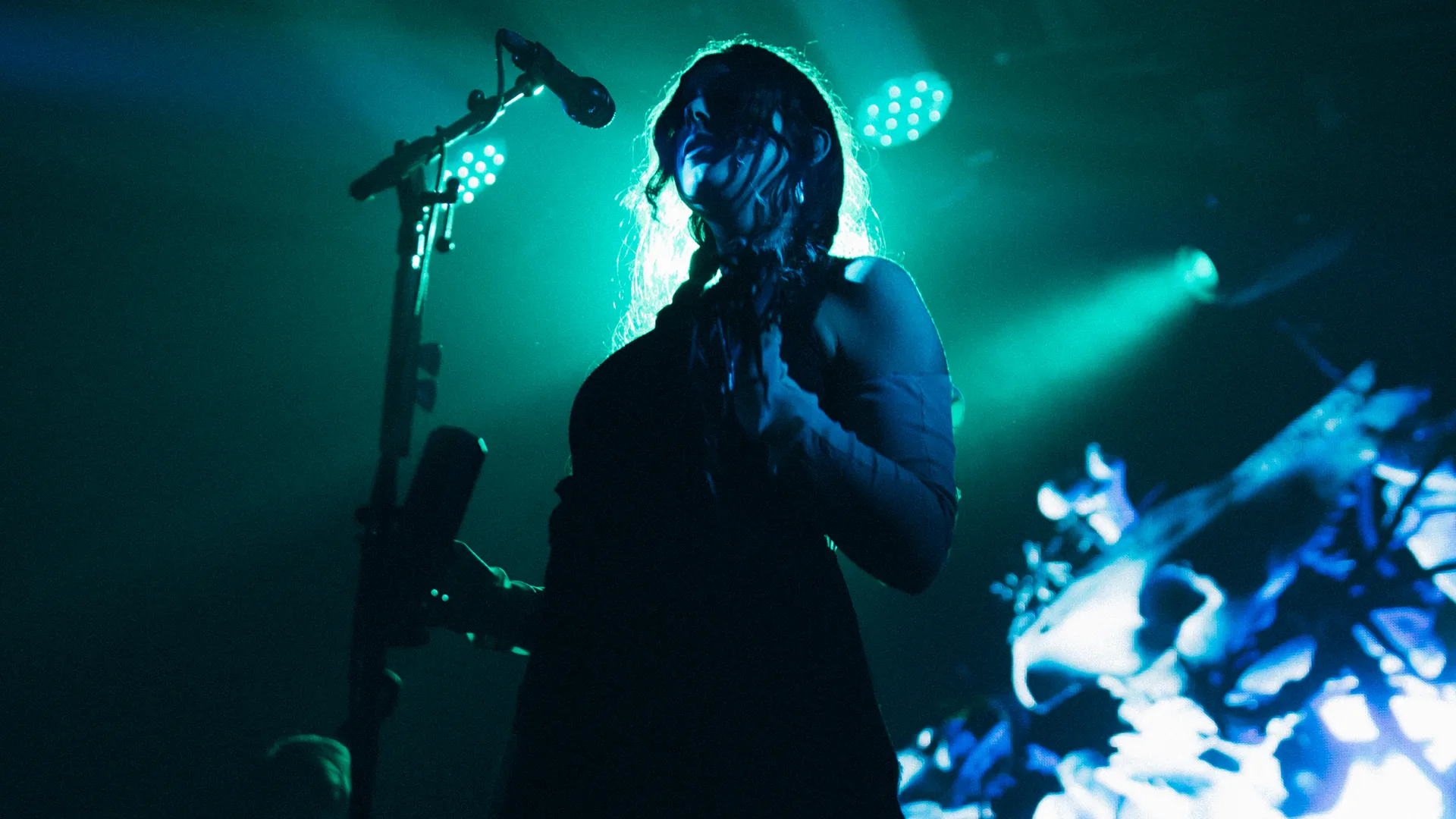 Chelsea Wolfe: “This feels very much like what I was put… | Kerrang!