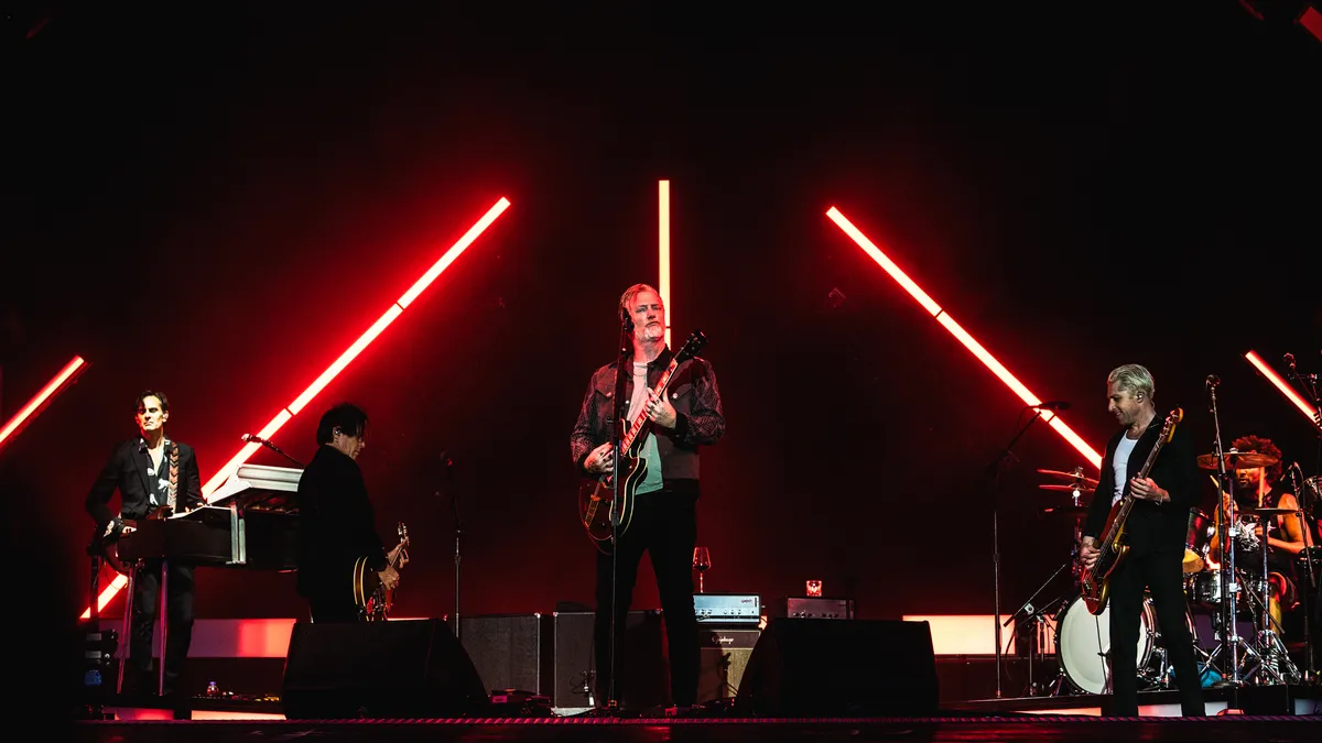 How QOTSA's Rated R brought desert rock into the mainstream | Kerrang!