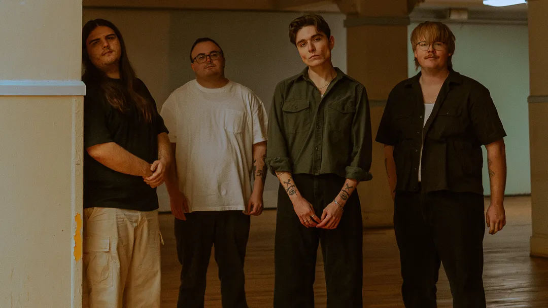 Arm’s Length announce second album, There’s A Whole World… | Kerrang!