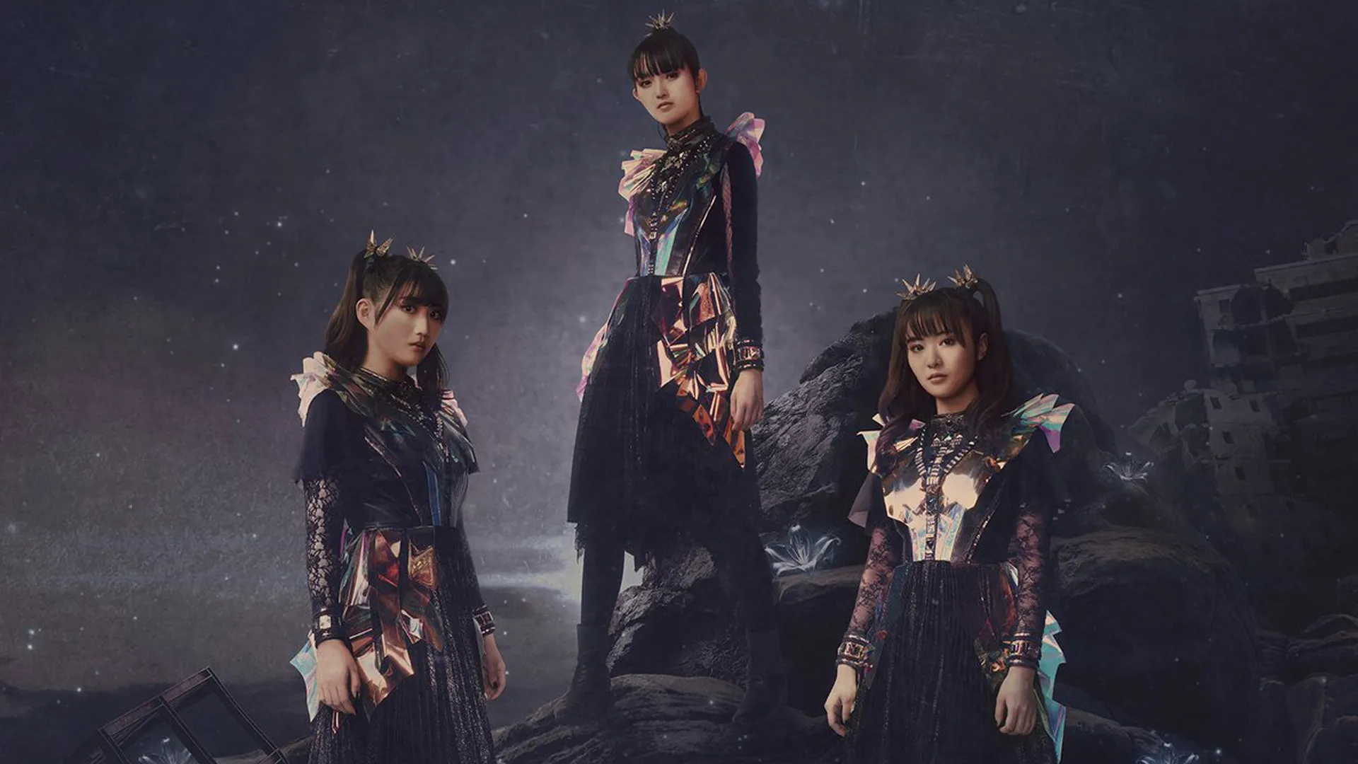 BABYMETAL officially confirm new member MOMOMETAL | Kerrang!