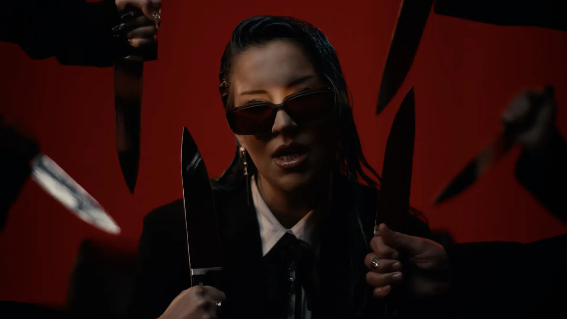 Charlotte Sands News | Kerrang!