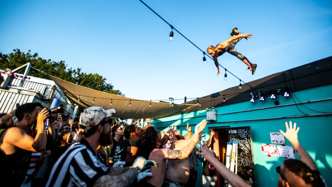Blood, bruises and barbed wire: The beauty of deathmatch… | Kerrang!