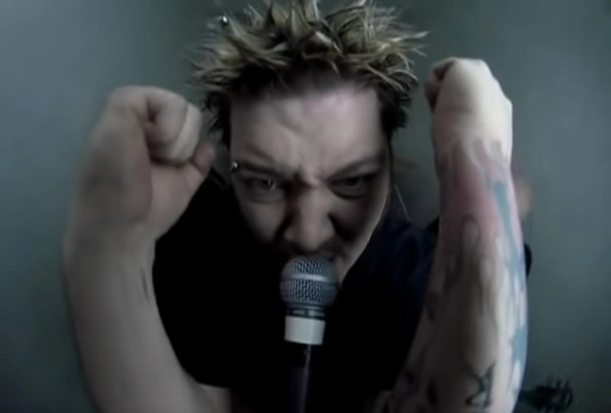 A Deep Dive Into Drowning Pool's Bodies Video | Kerrang!