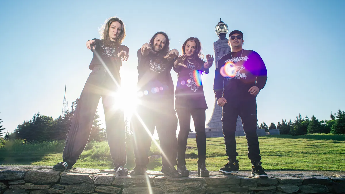 Escuela Grind: The furious U.S. grinders big on touring,… | Kerrang!