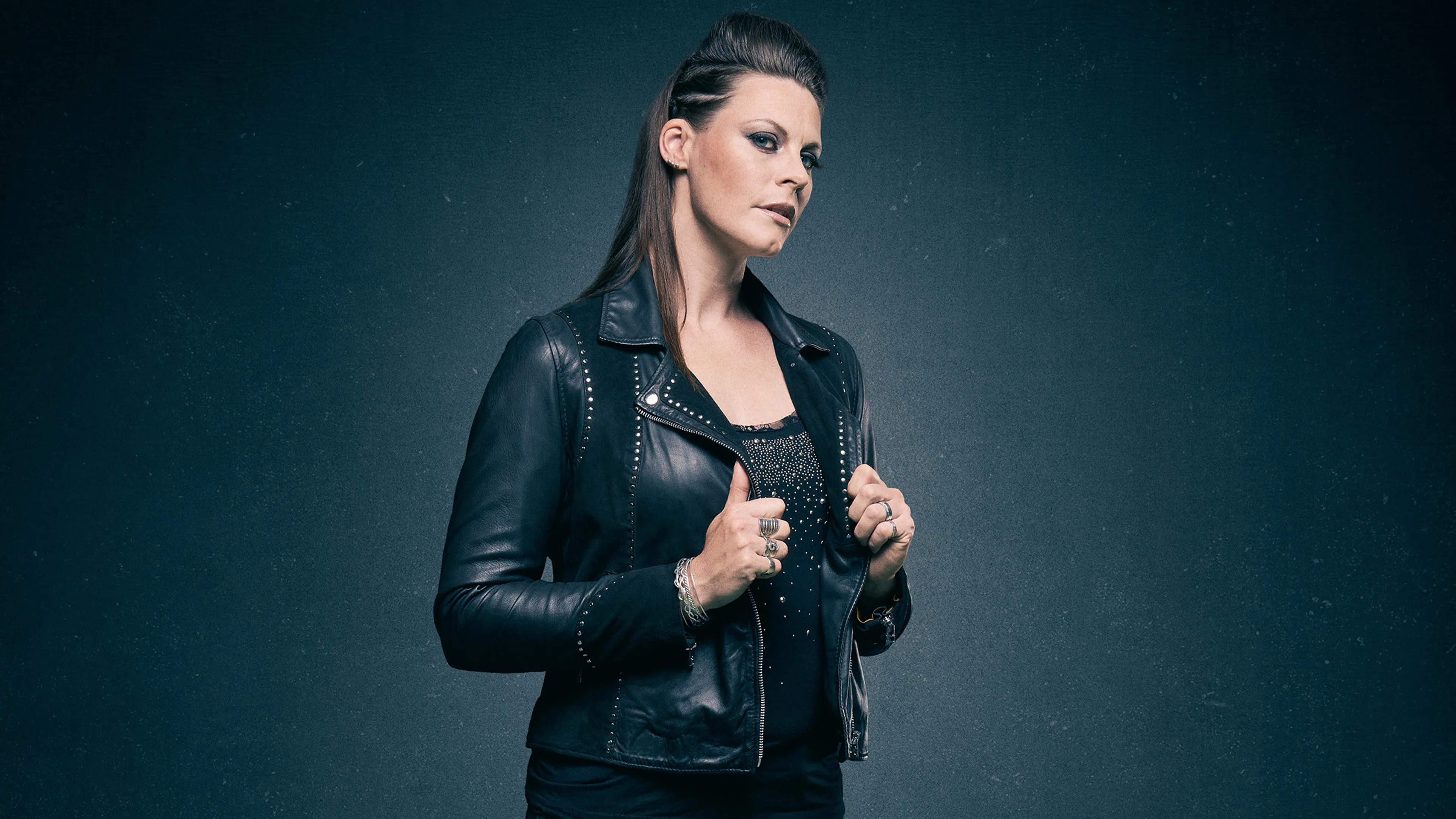 Floor Jansen Is recovering Well After Breast Cancer Kerrang floor-jansen-is-recovering-well-after-breast-cancer-kerrang
