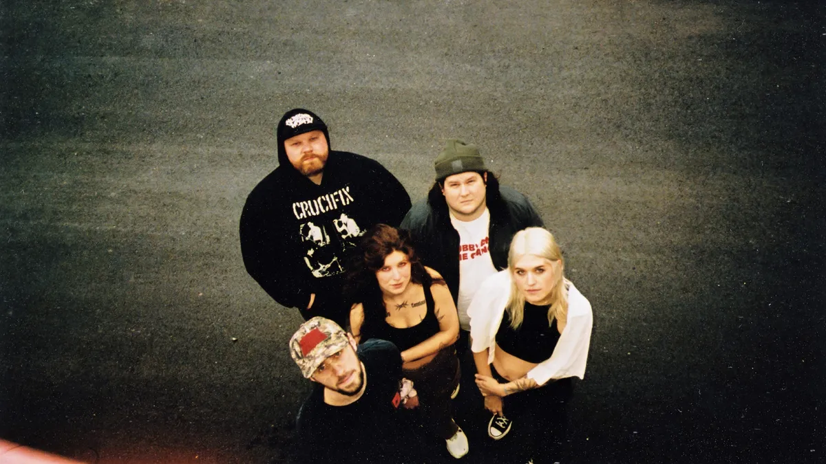 GEL: “This year is shaping up to be chaotic, but really… | Kerrang!