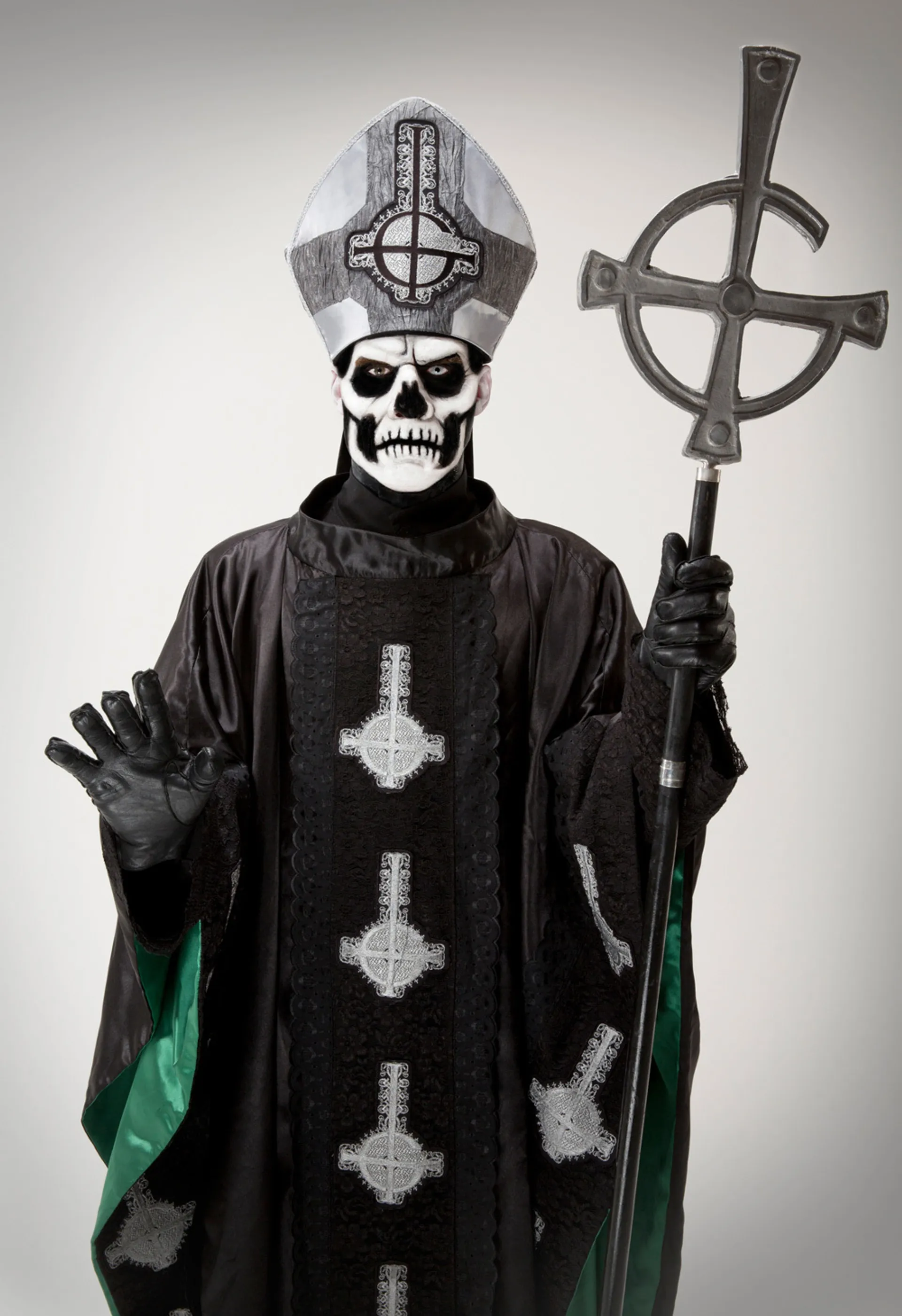From My Chem to Metallica: Get iconic photos of all your… | Kerrang!