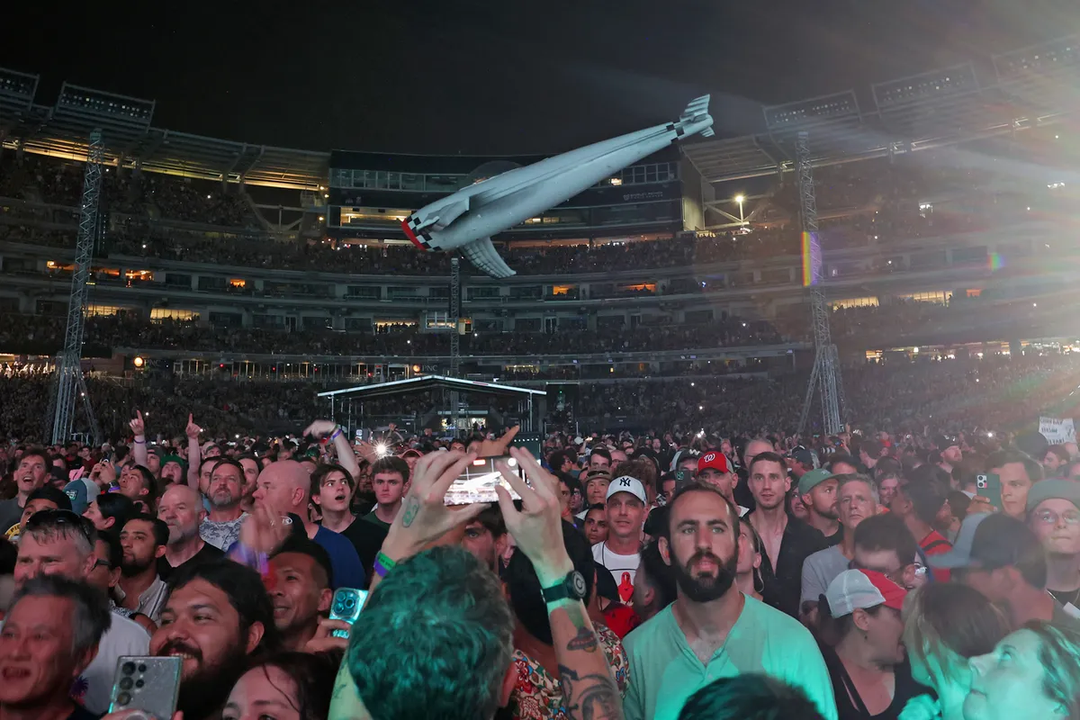 Green Day kick off North American leg of The Saviors Tour… | Kerrang!