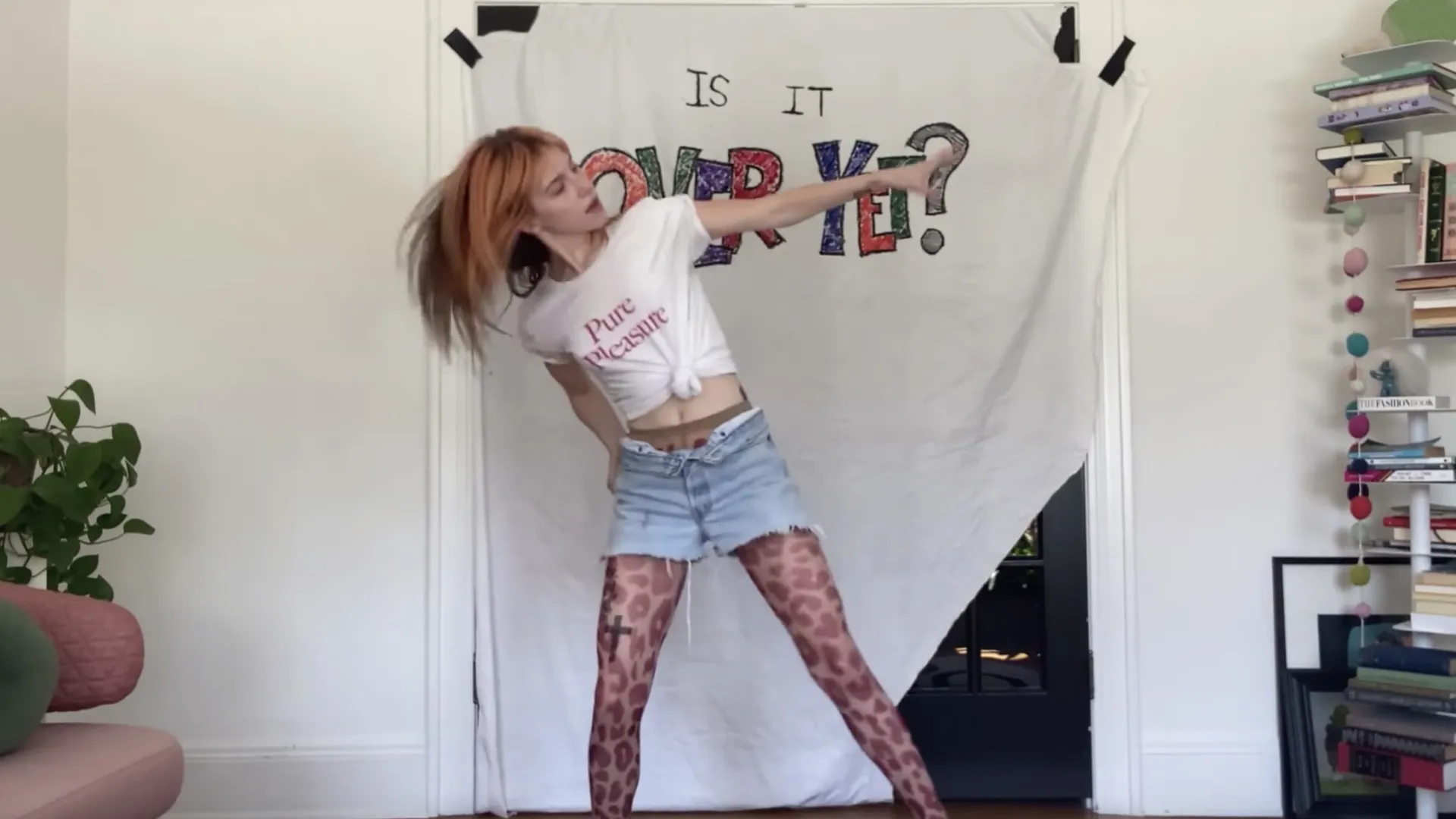 Hayley Williams' New Workout Video Is Perfect For Fans In… | Kerrang!
