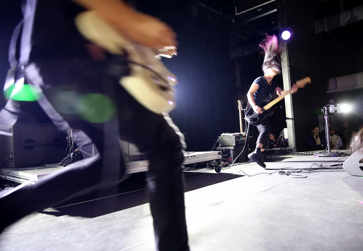 HEALTH Unite Industrial and Electronic Fans With Beautiful… | Kerrang!