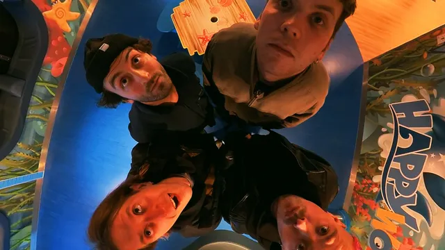 Listen to Heavy Lungs’ lo-fi new single, Mr. Famous | Kerrang!