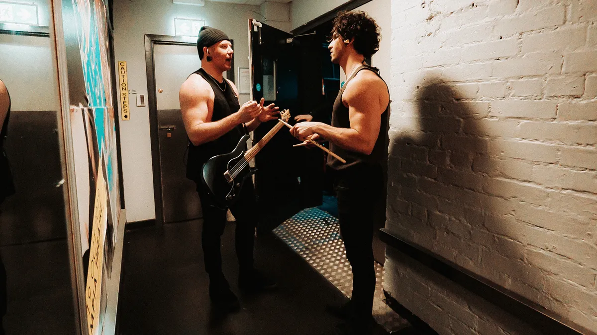 Lunch meat, making friends and broken-down buses: Life on… | Kerrang!