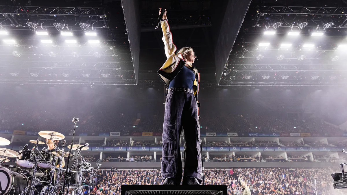 Live review: Linkin Park, London The O2 | Kerrang!
