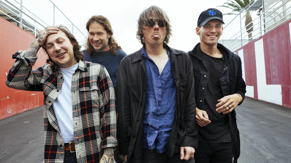 Here’s the setlist from Deftones’ 2025 U.S. tour | Kerrang!