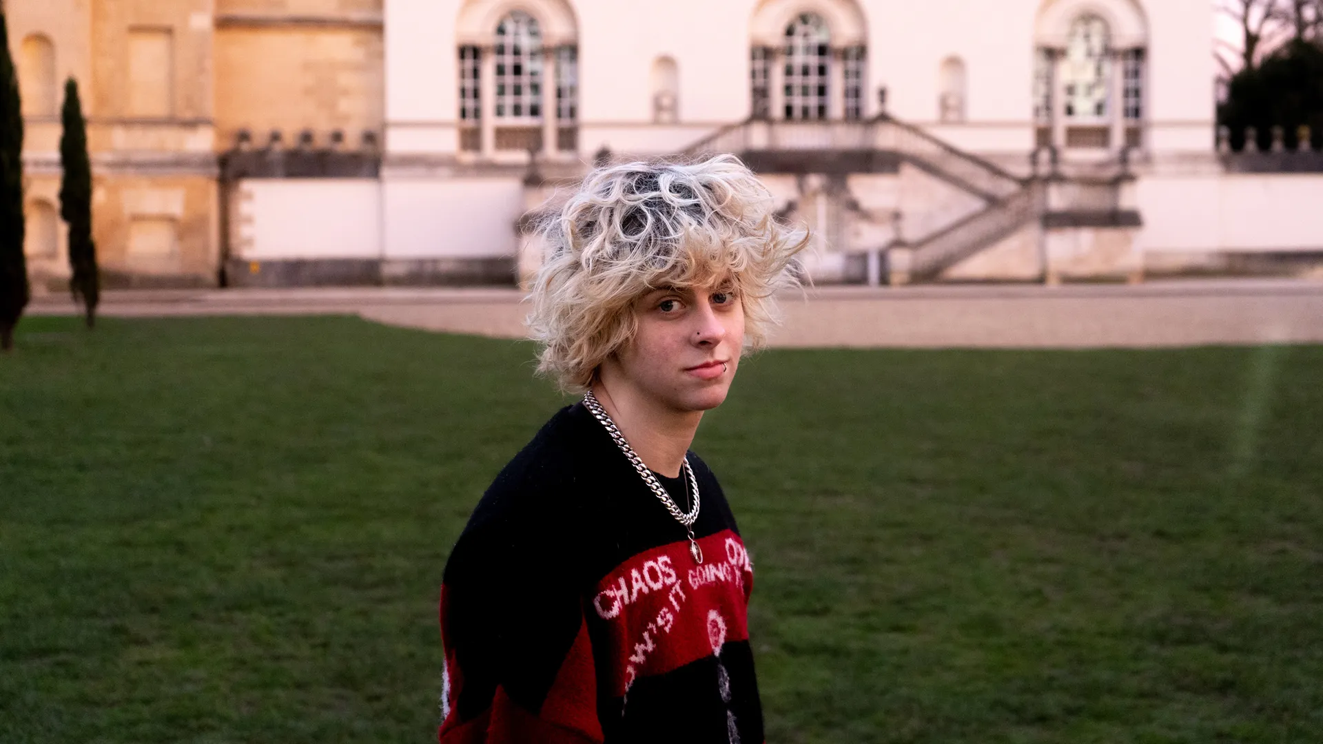 Meet NOAHFINNCE: The YouTuber bringing joyful chaos to… | Kerrang!