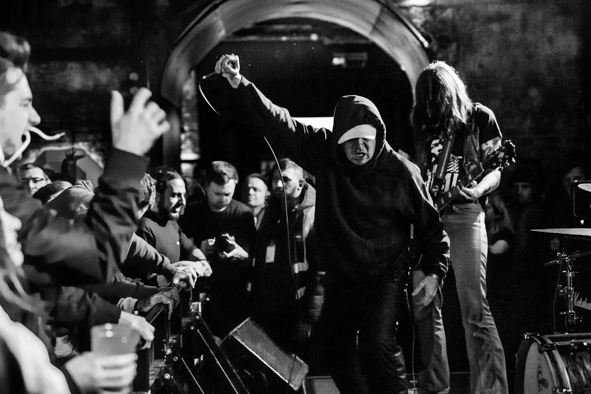 No Warning Release Graffiti Video For In The City | Kerrang!