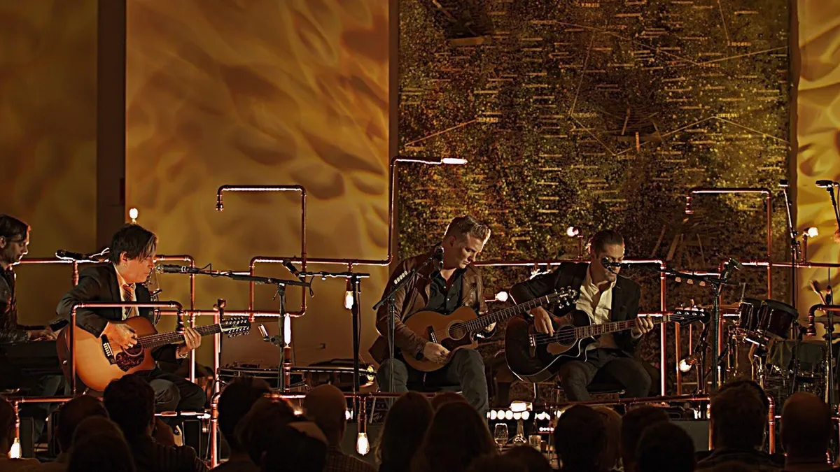 Queens Of The Stone Age Announce Charity Broadcast To Mark… | Kerrang!