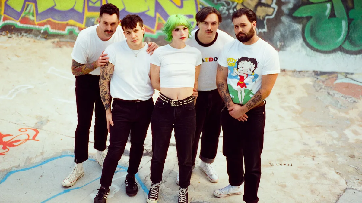 Scowl: “Please don’t check out. I hope I can plant that… | Kerrang!