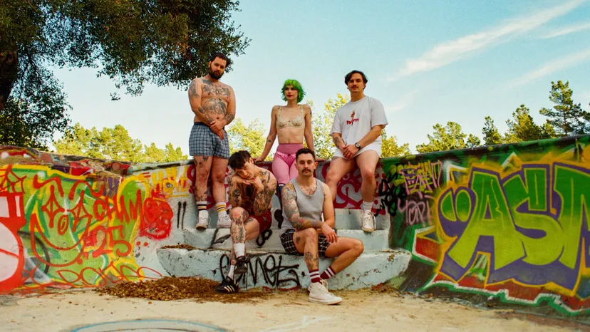 Scowl: “Please don’t check out. I hope I can plant that… | Kerrang!