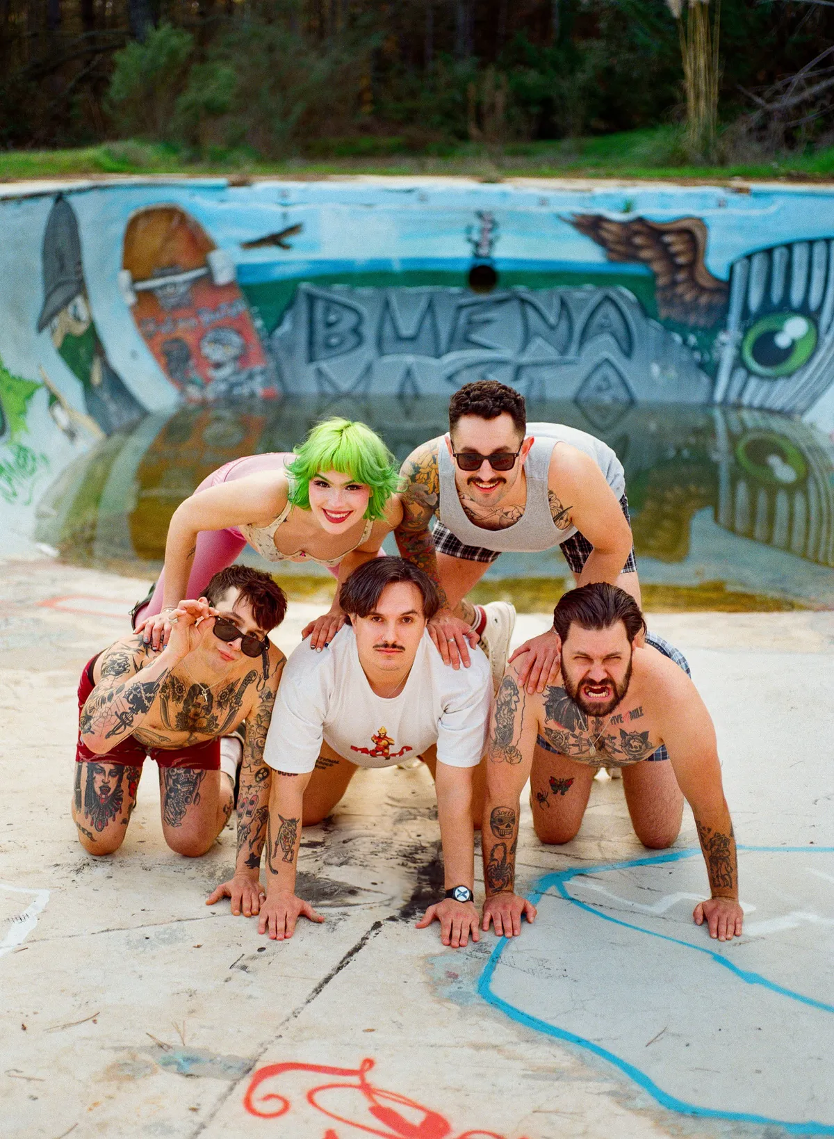 Scowl: “Please don’t check out. I hope I can plant that… | Kerrang!