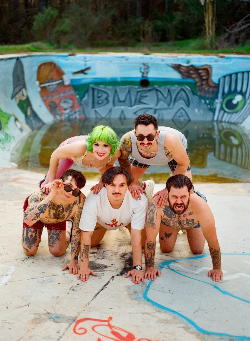 Scowl: “Please don’t check out. I hope I can plant that… | Kerrang!