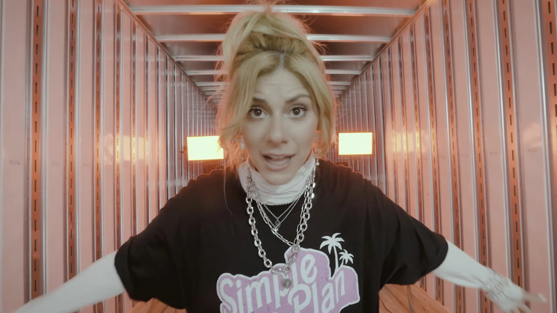 Hear TikTok star Jax on Simple Plan’s new version of Iconic | Kerrang!