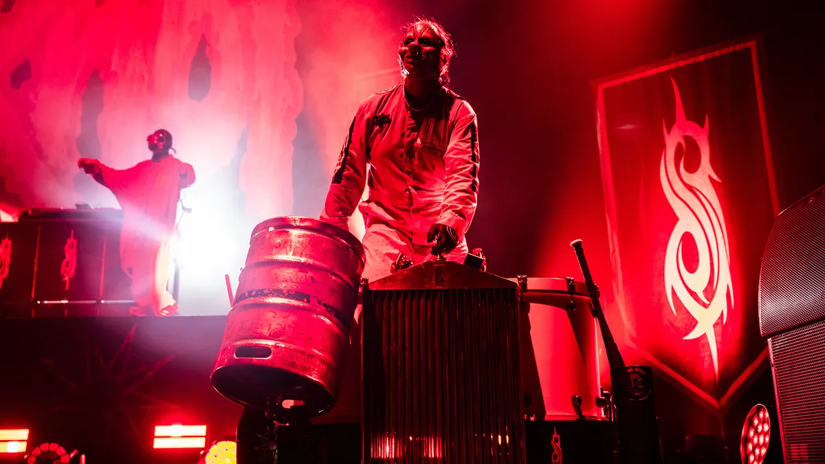 The 10 creepiest Slipknot moments ever | Kerrang! The 10 creepiest Slipknot moments ever | Kerrang!