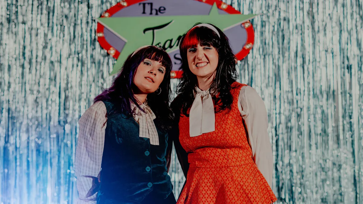 Teenage Joans throw things back to ’00s pop-punk with new… | Kerrang!