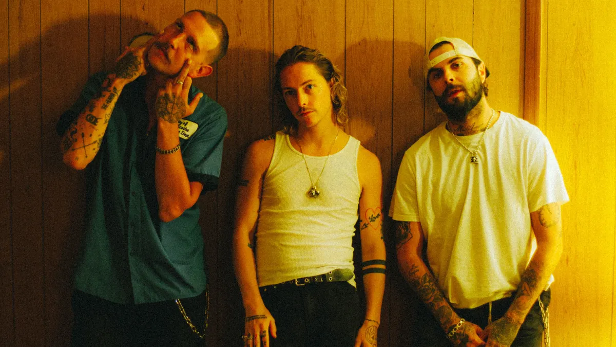The Hunna announce “powerful, melancholic” EP, blue… | Kerrang!