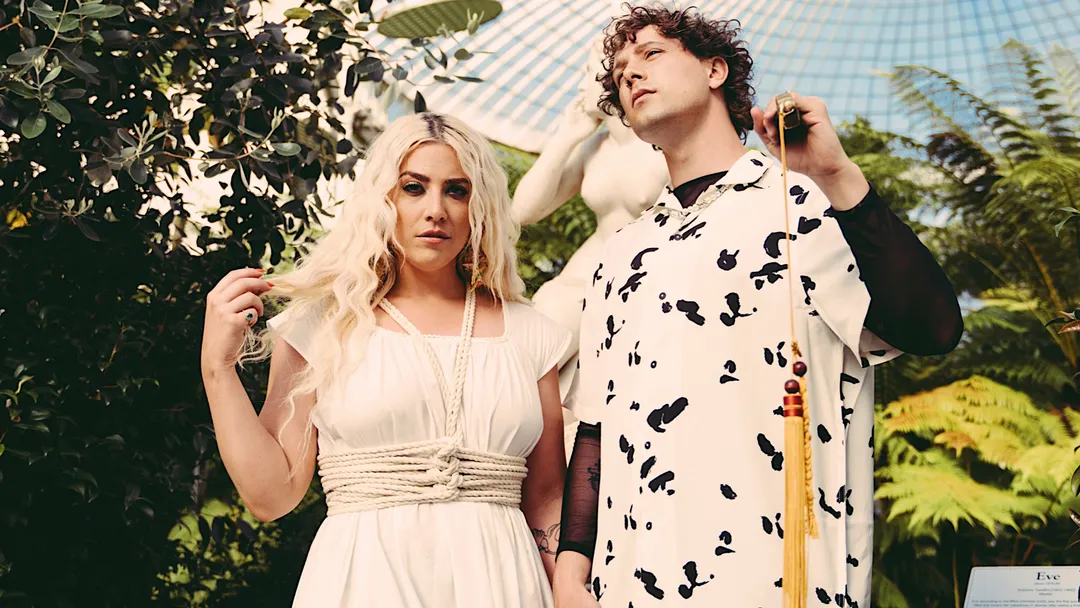 VUKOVI drop new ’90s-inspired single, SNO | Kerrang!