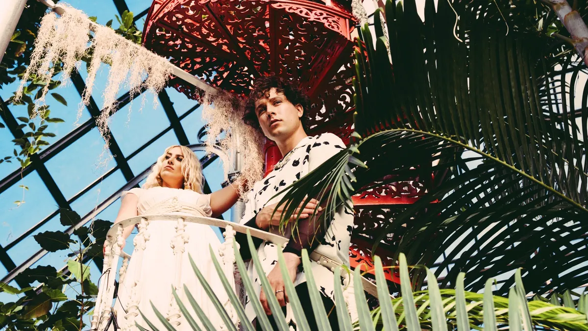 Album review: VUKOVI – NULA | Kerrang!