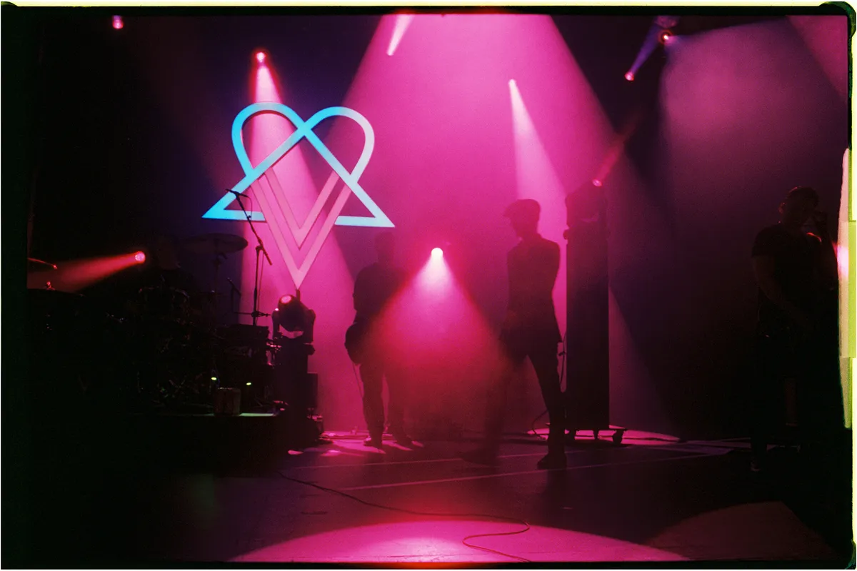 Live review: VV, London Royal Albert Hall | Kerrang!