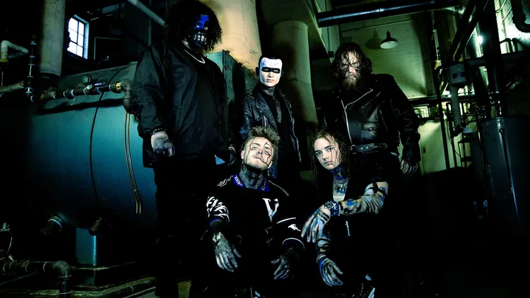 Vended show “a new level of aggression and rawness” with… | Kerrang!