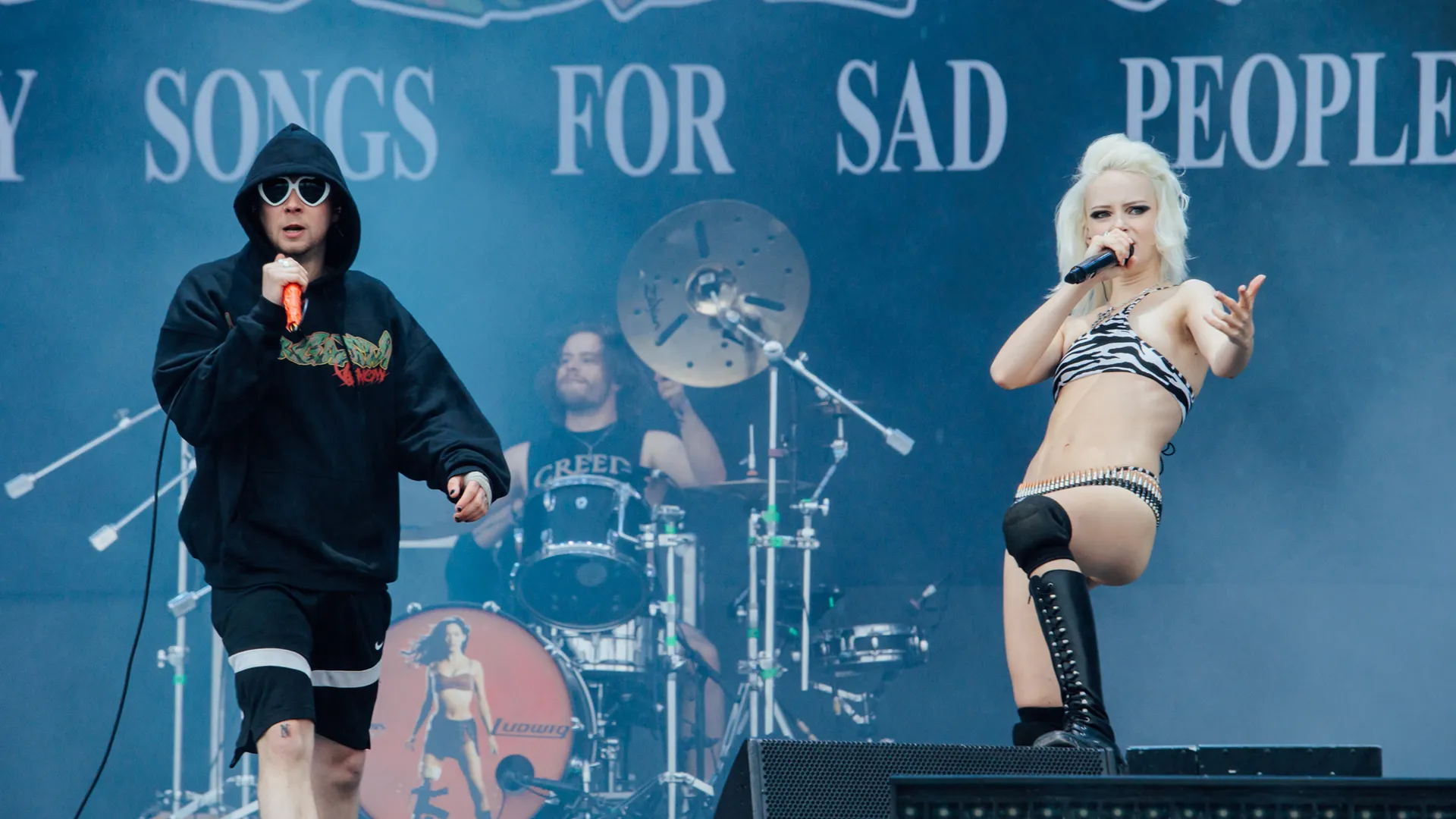 Scene Queen confirms Hot Singles In Your Area tracklist,… | Kerrang!