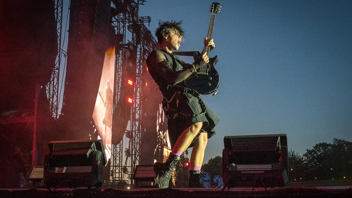 Album review: SOFT PLAY – HEAVY JELLY | Kerrang!