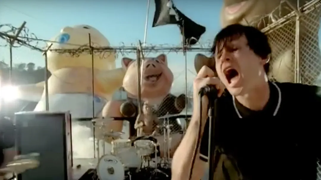 A deep dive into blink-182’s music video for Feeling This | Kerrang!