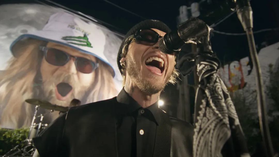 mgk shares Luke ‘Dingo’ Trembath tribute single featuring… | Kerrang!