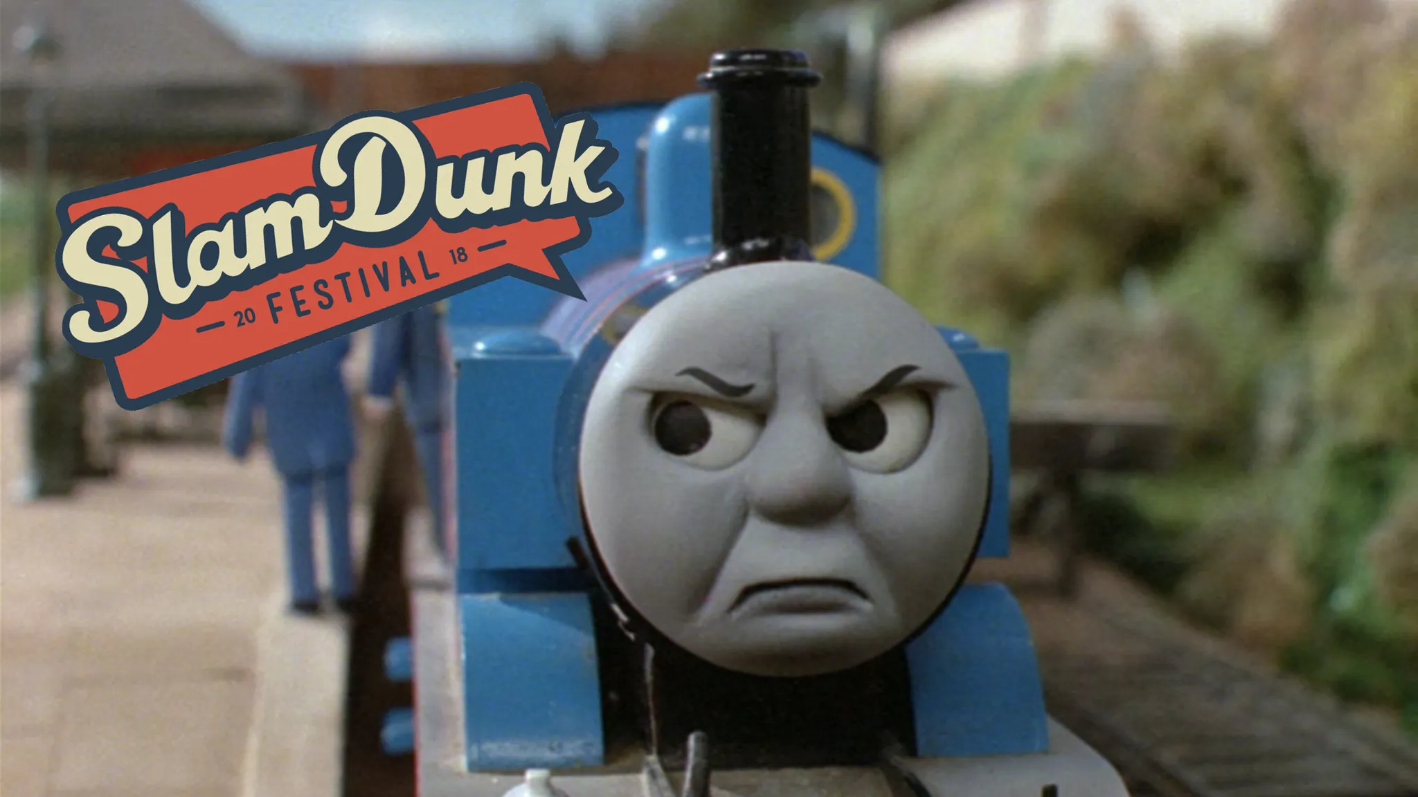 Slam Dunk South Train Disruption | Kerrang!