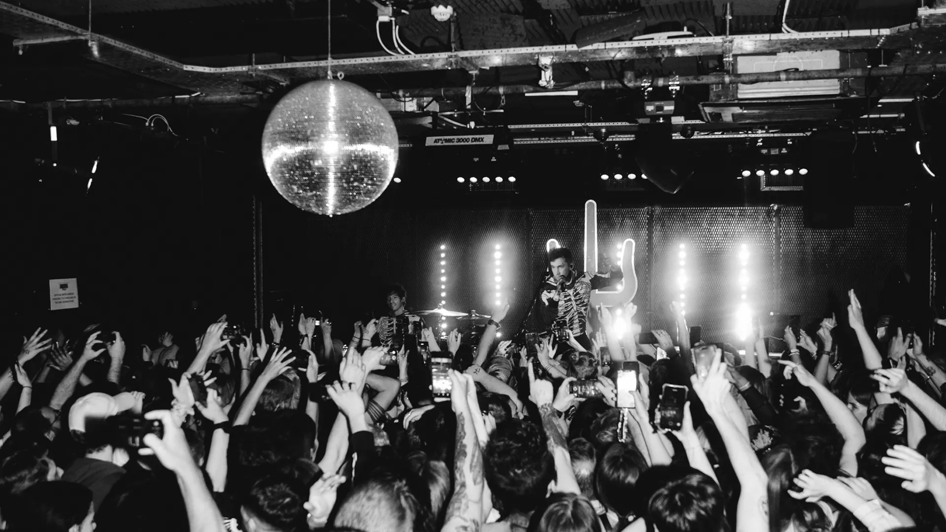 7 things we learned from twenty one pilots’ smallest UK… | Kerrang!