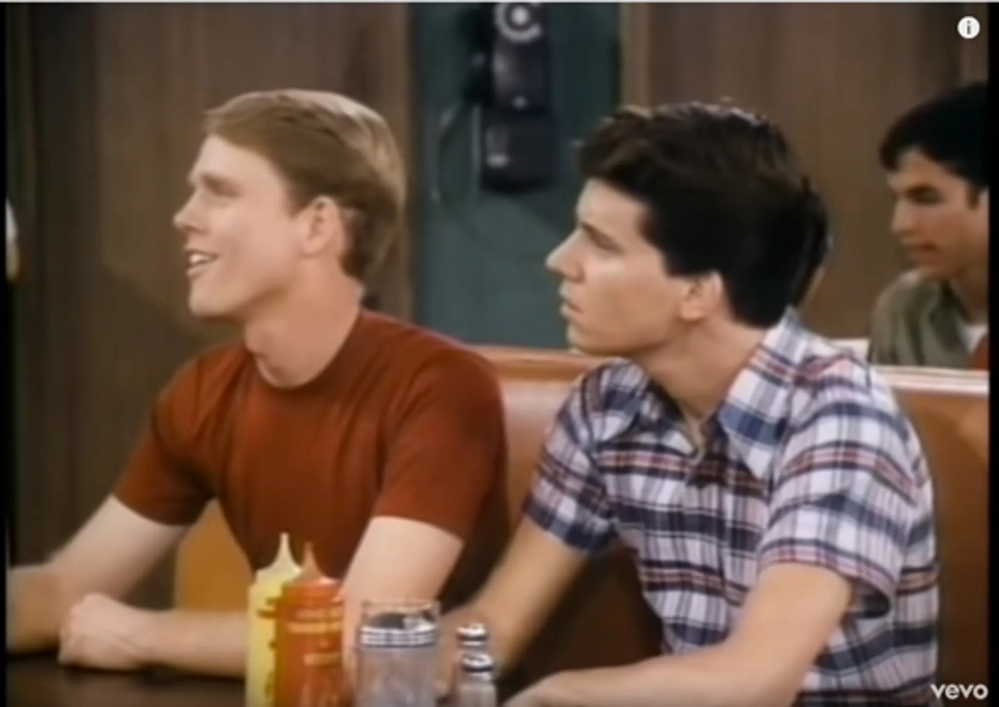 A deep dive into Weezer’s Buddy Holly music video | Kerrang!